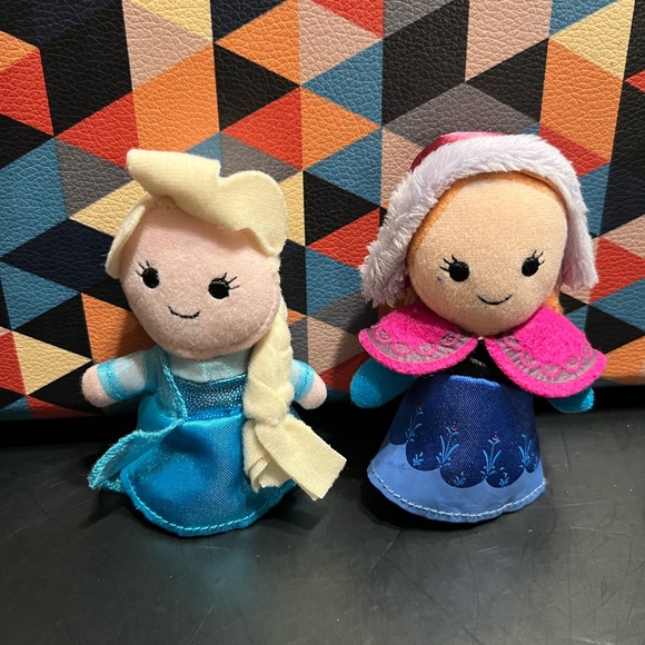 Disney | Toys | Disney Frozen Elsa Anna Finger Puppets Plush Soft Dolls ...